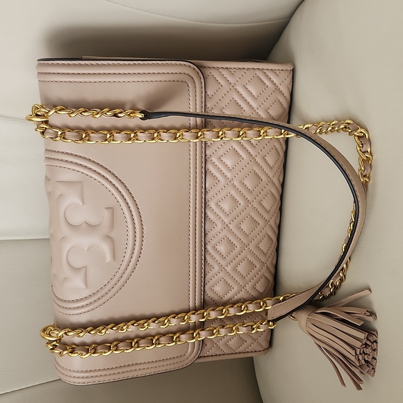 Tory Burch | Bags | Tory Burch Convertible Fleming Bag | Poshmark